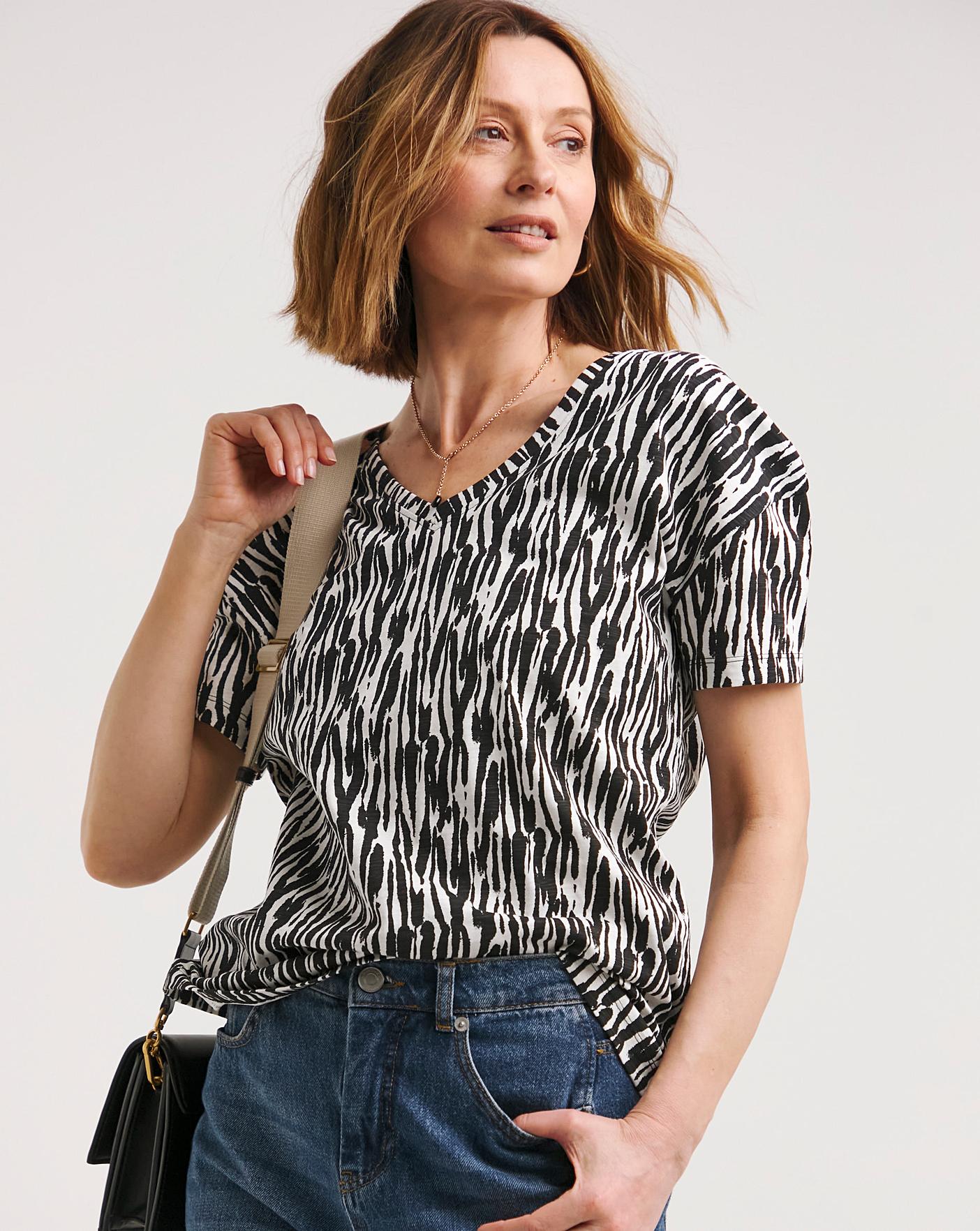 Printed V Front V Back Short Sleeve T-Sh | Marisota