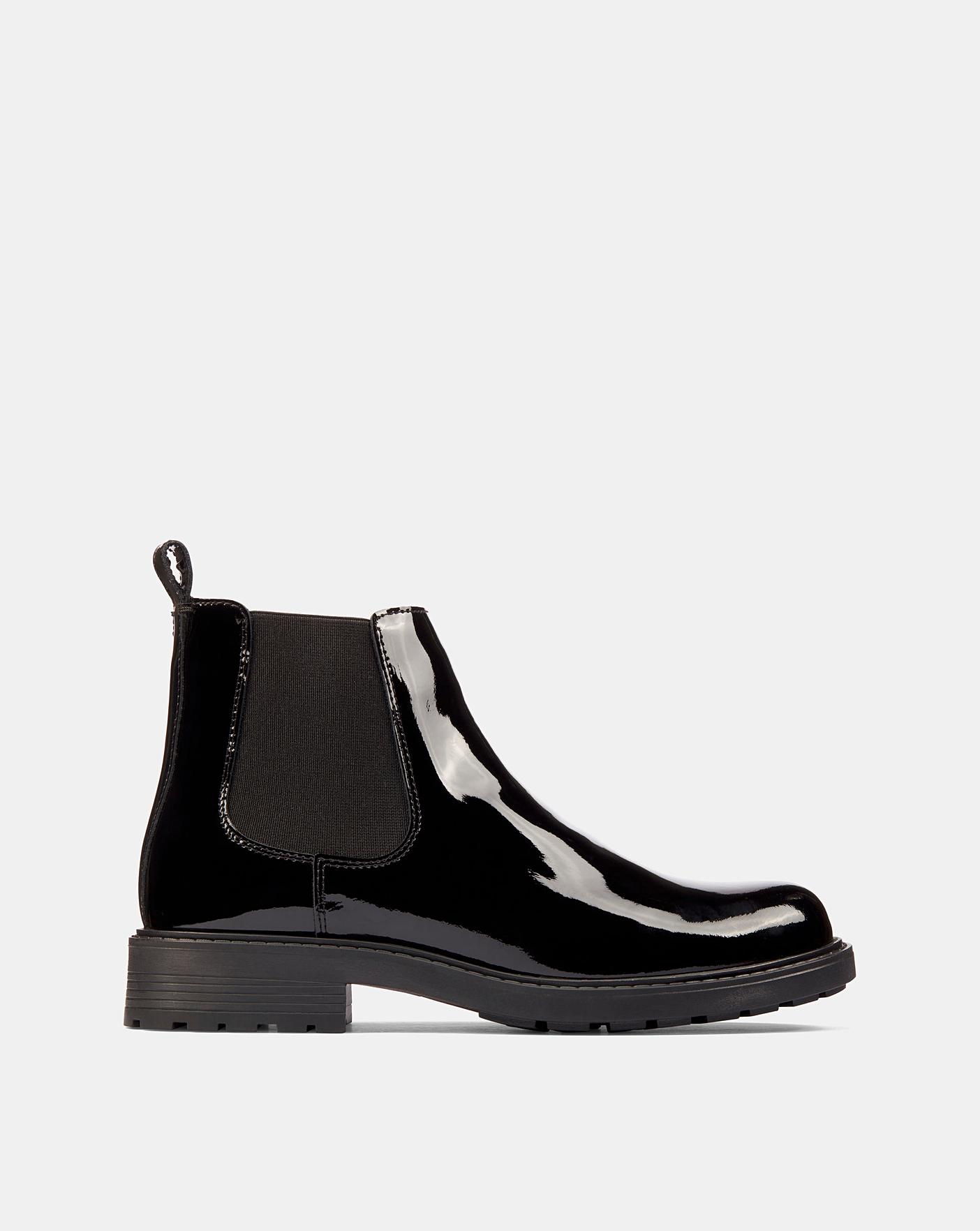 Clarks Orinoco2 Lane Boot Wide Fit Fashion World
