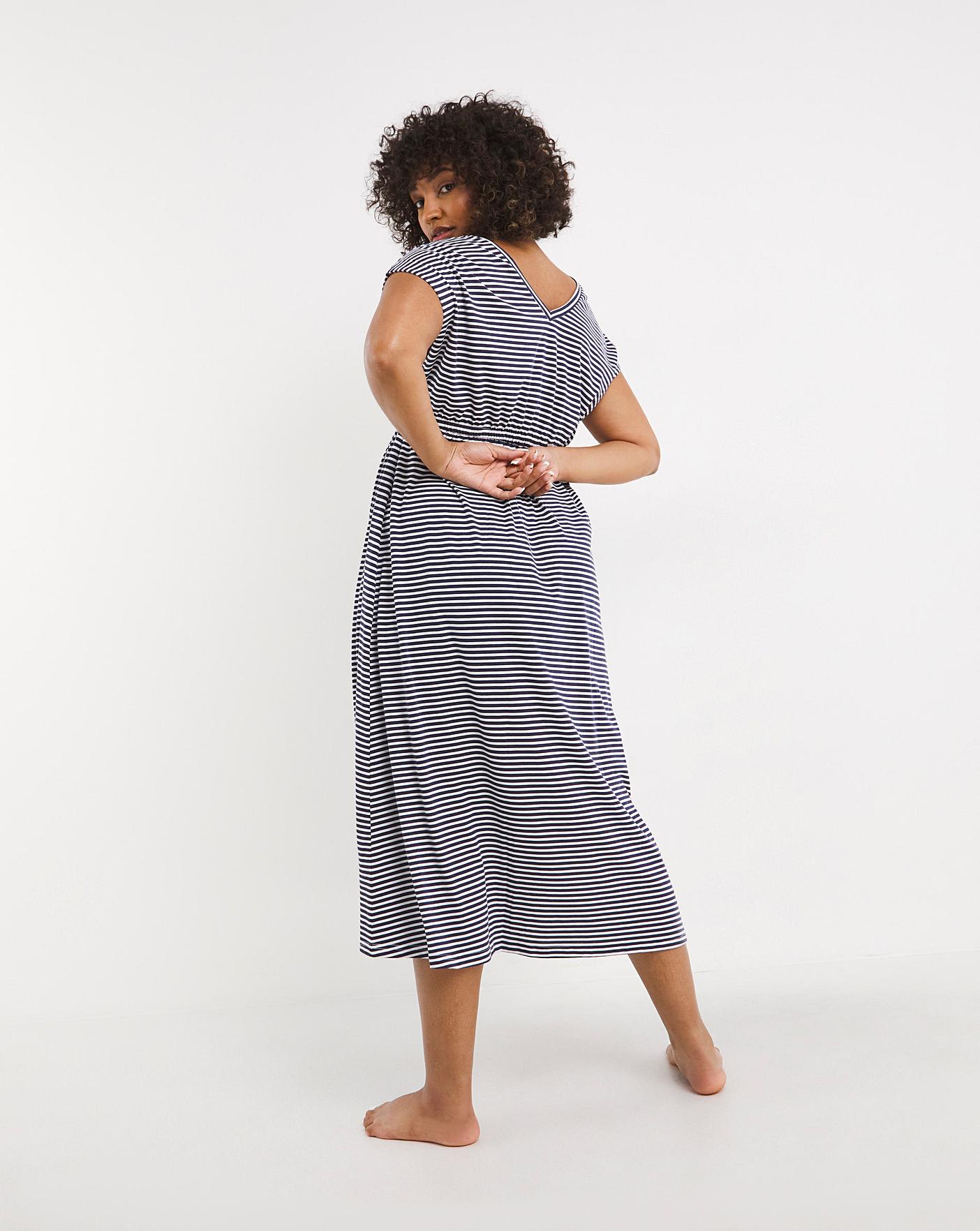 Pretty Secrets Value Maxi Kaftan | Fashion World