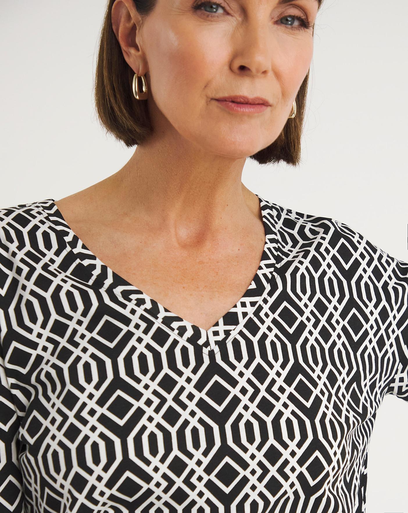 V Neck Longline Top | Marisota